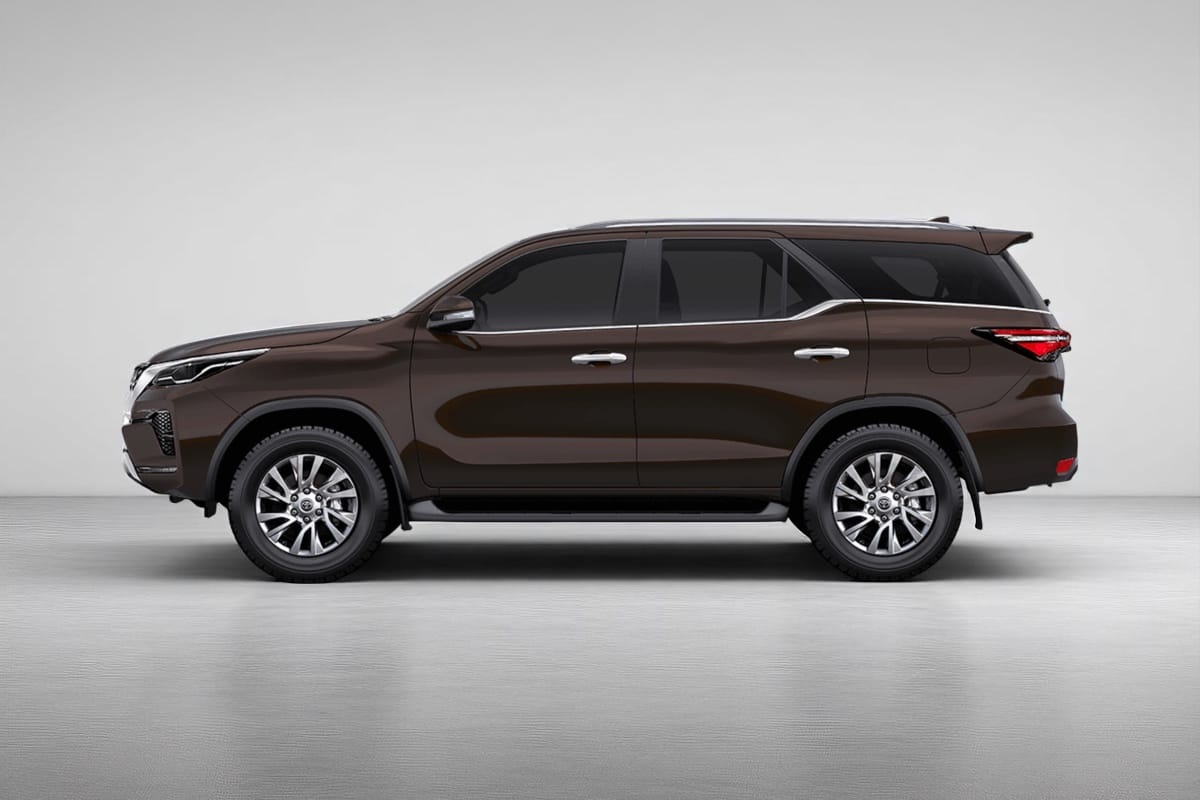 Toyota Fortuner Phantom Brown – Check Phantom Brown Price & Images ...